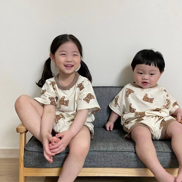 Sets – Alex + Nova